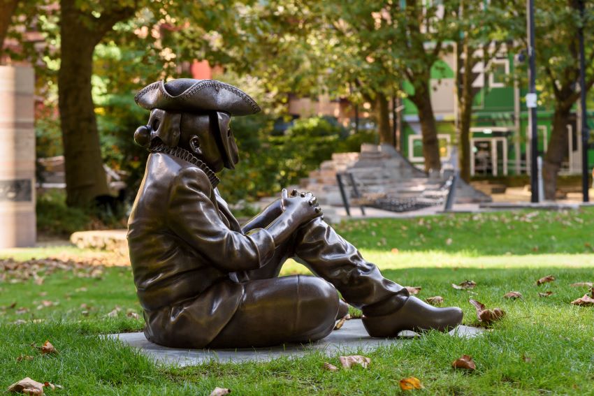 Ryan Gander - Elephant Park